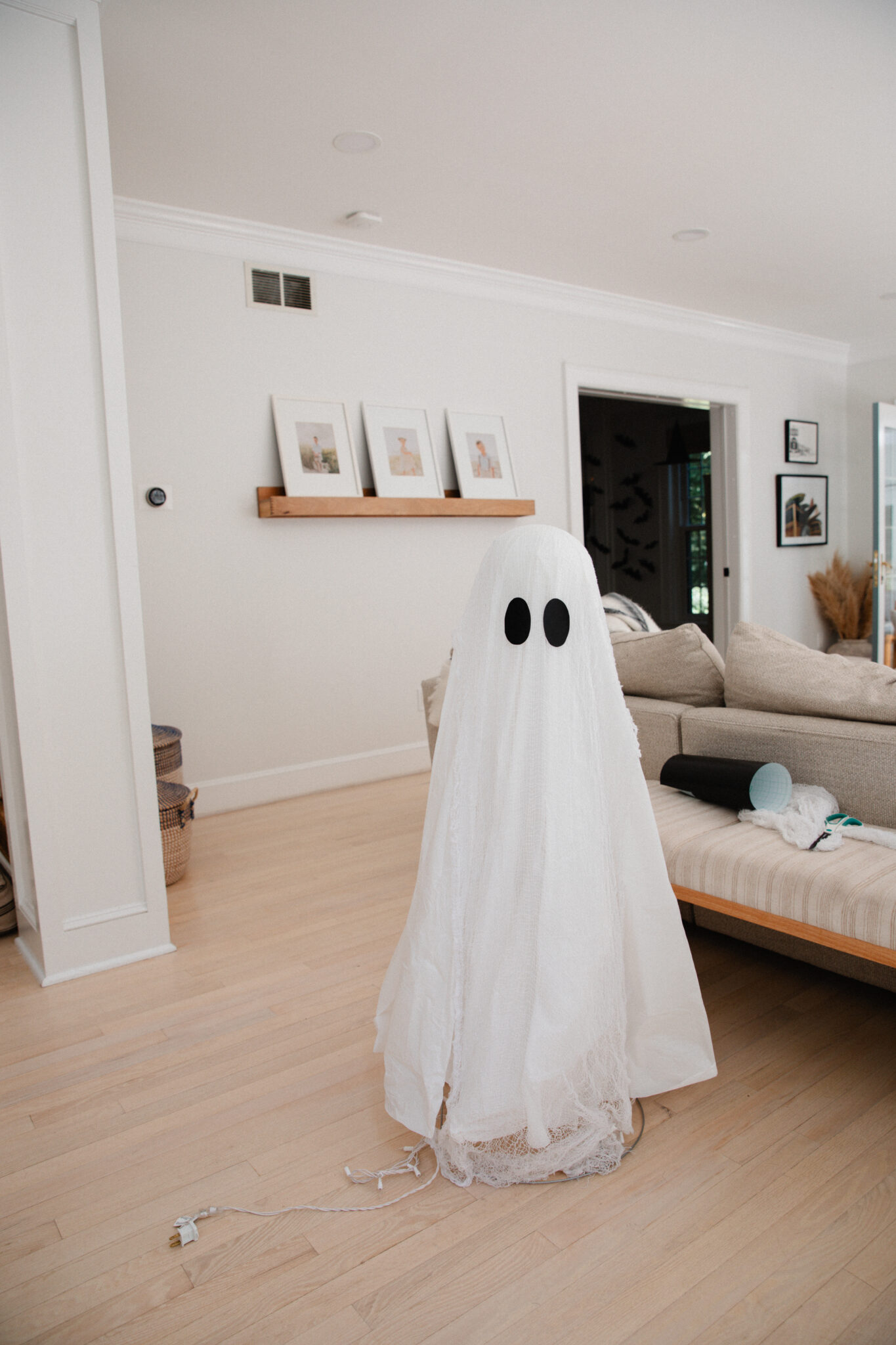 DIY Light Up Ghosts Decor | Outdoor Safe & Pottery Barn Inspired ...